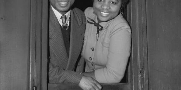 Beautiful Picture of Nigerian Lawyer and Politician, Okoi Arikpo and ...